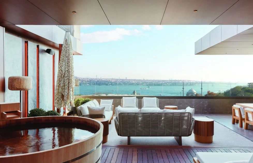 Japon Stili: Nobu İstanbul, The Ritz-Carlton - Go Luxurys